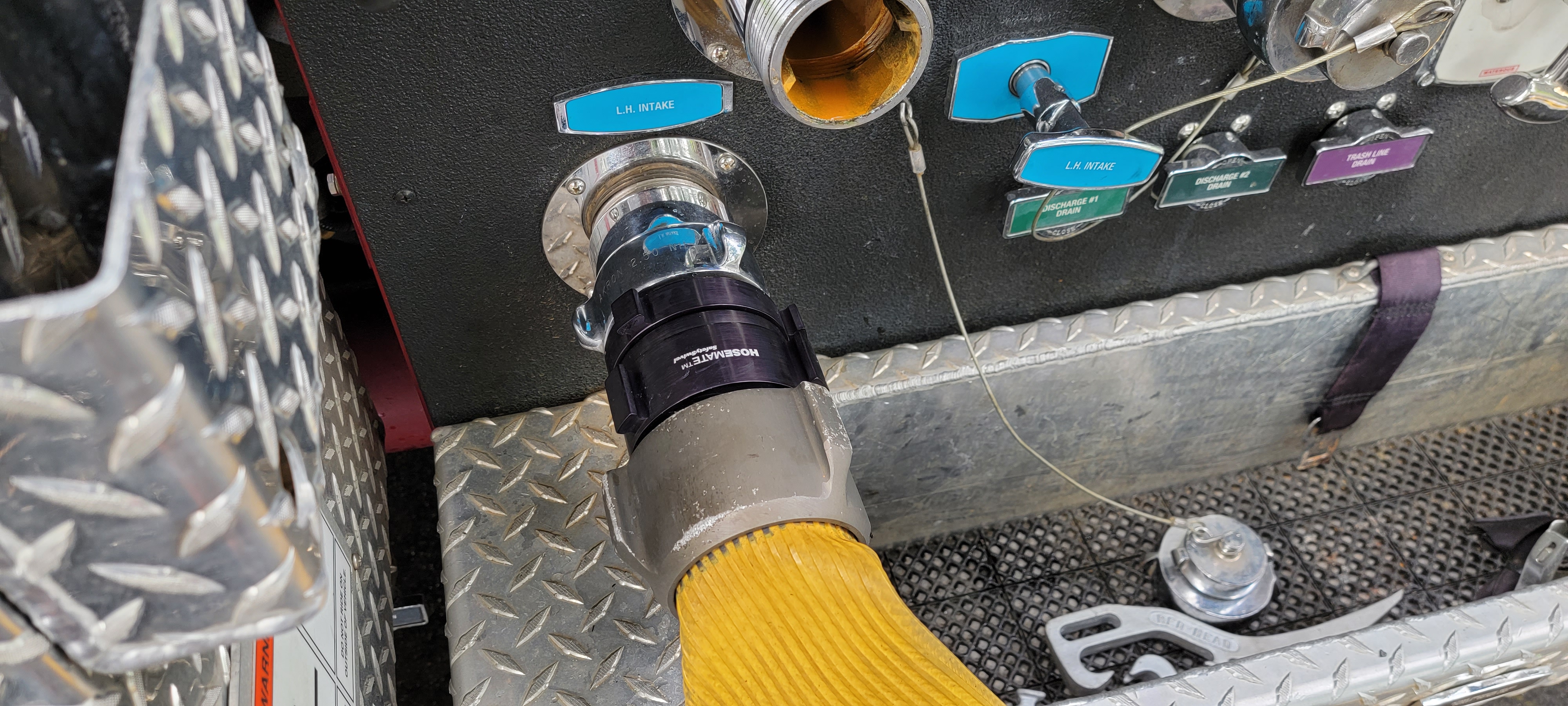 Hosemate™ :: Hosemate™ Safety Swivel, 2.50" FNH x 2.50" MNH